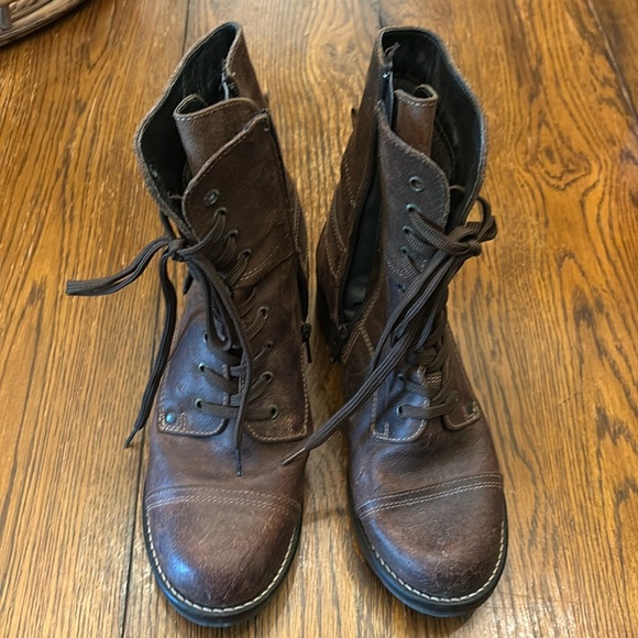 Taos Footwear | Shoes | Taos Boots | Poshmark